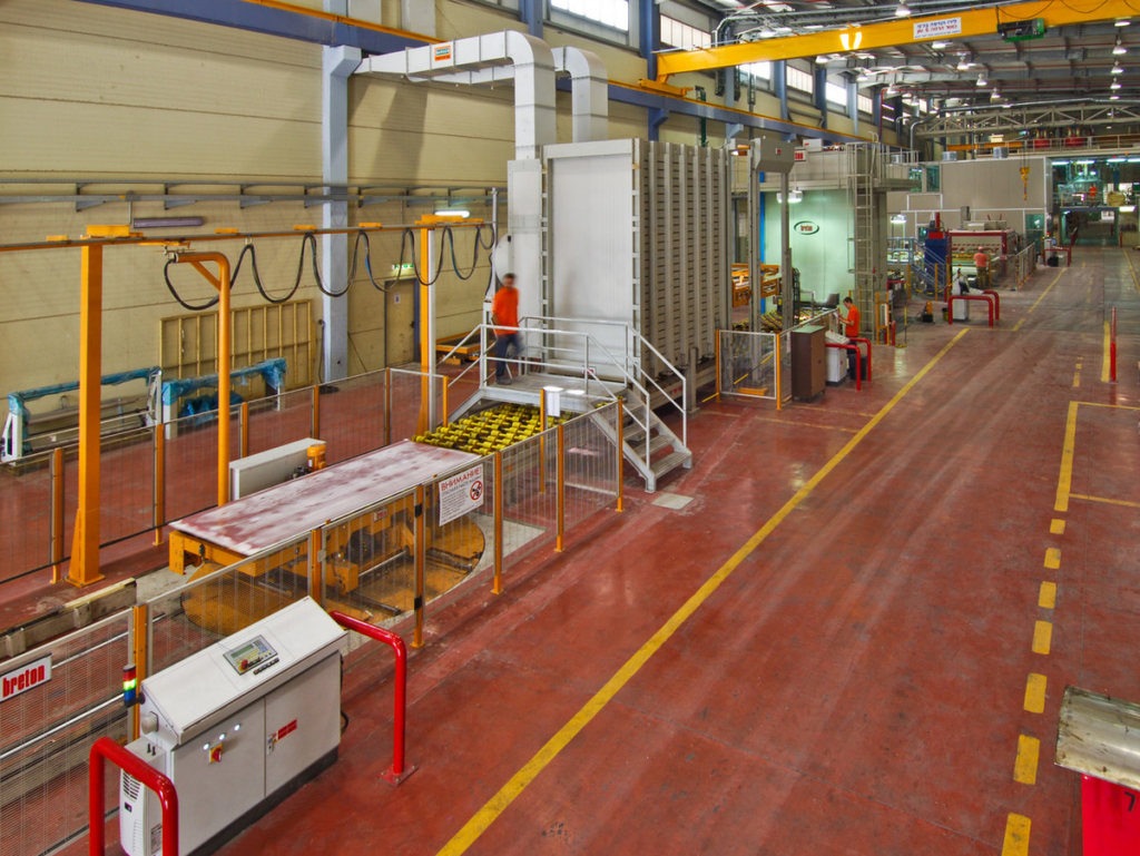 Caesarstone surfaces manufacturing process | Caesarstone EMEA